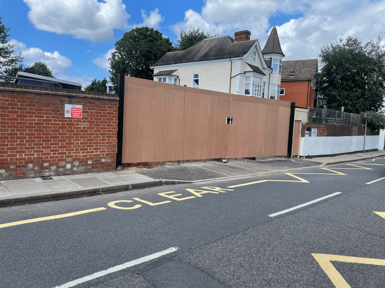 Construction Site Gates - Surrey, London, Sussex, Hampshire...